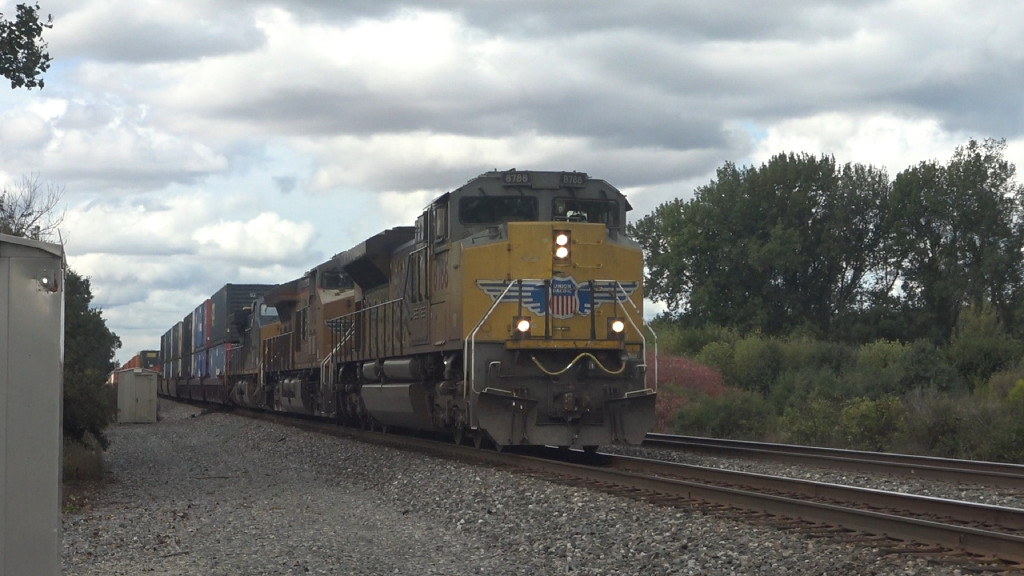 UP 8788 East on the CSX Garrett Subdivision